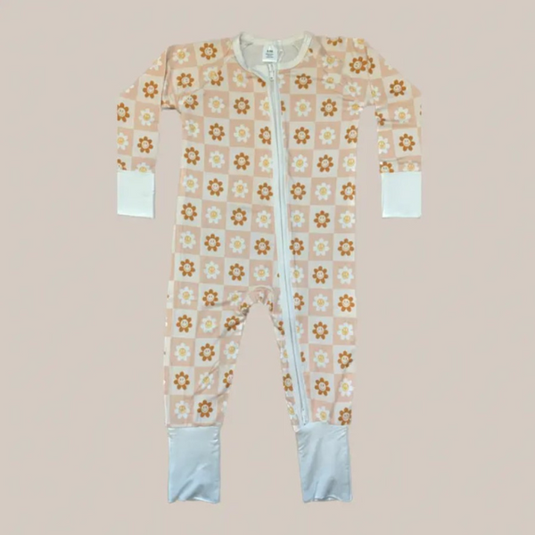 Organic Bamboo Zipper Jumpsuit - Smiley Daisy | 0-3 mo – Valor + Violet